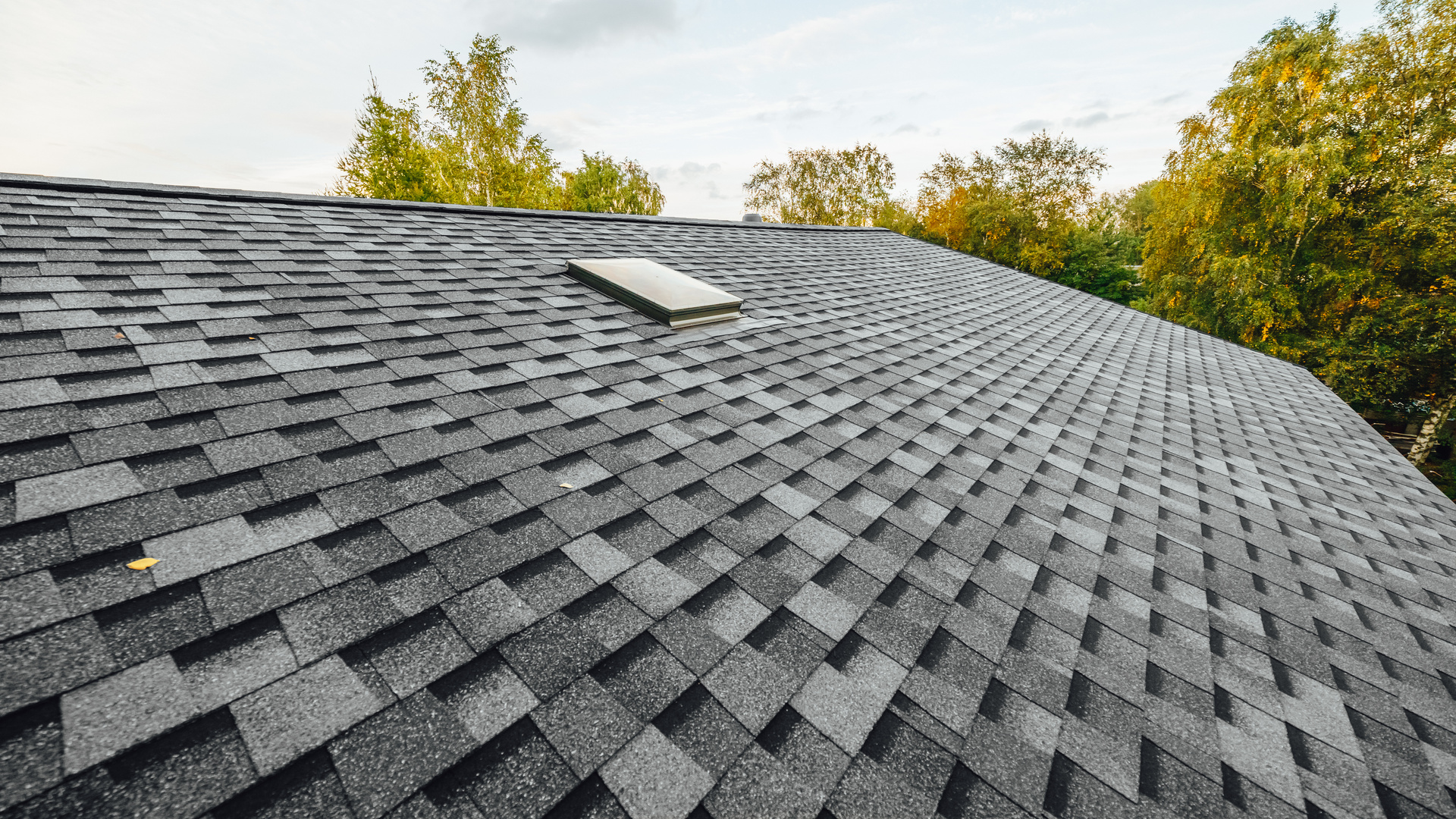 Top Signs You Need a New Roof – One Source Roofing Company